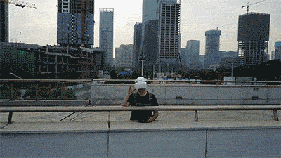 体感控制，搭配妹子使用更佳